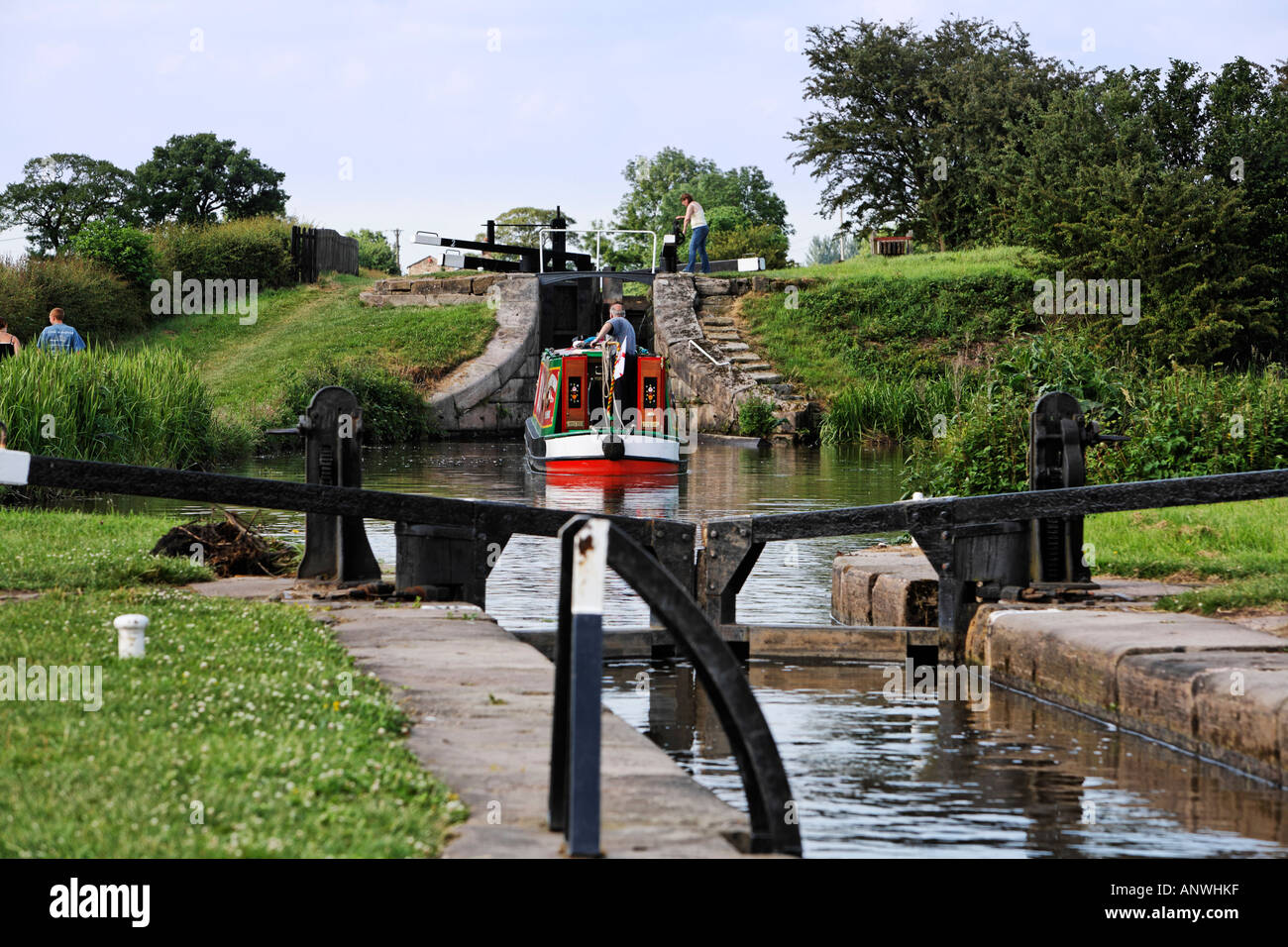 Boat in channel between hi-res stock photography and images - Alamy