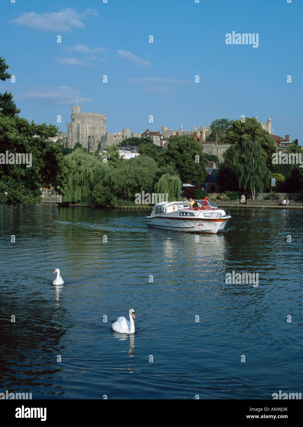 river thames at windsor castle, berkshire, england Stock Photo - Alamy