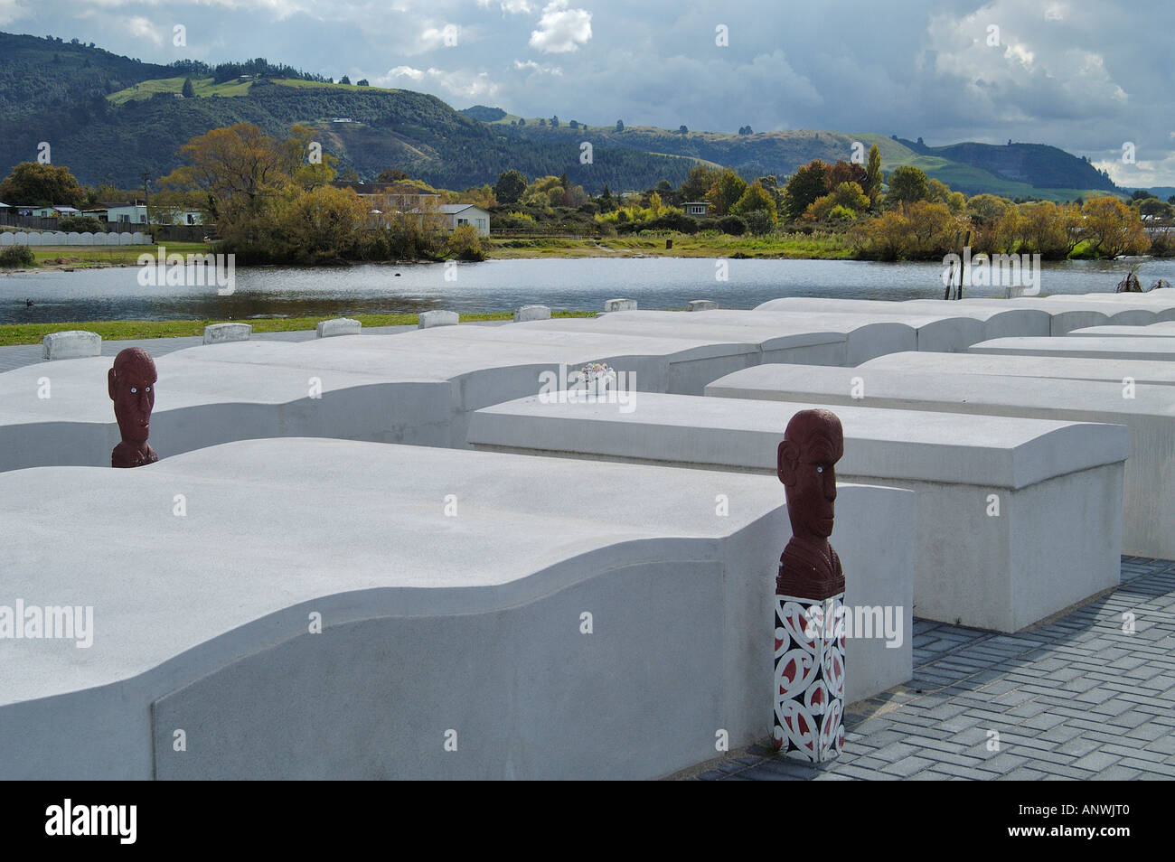 Maori cemetery hi-res stock photography and images - Alamy
