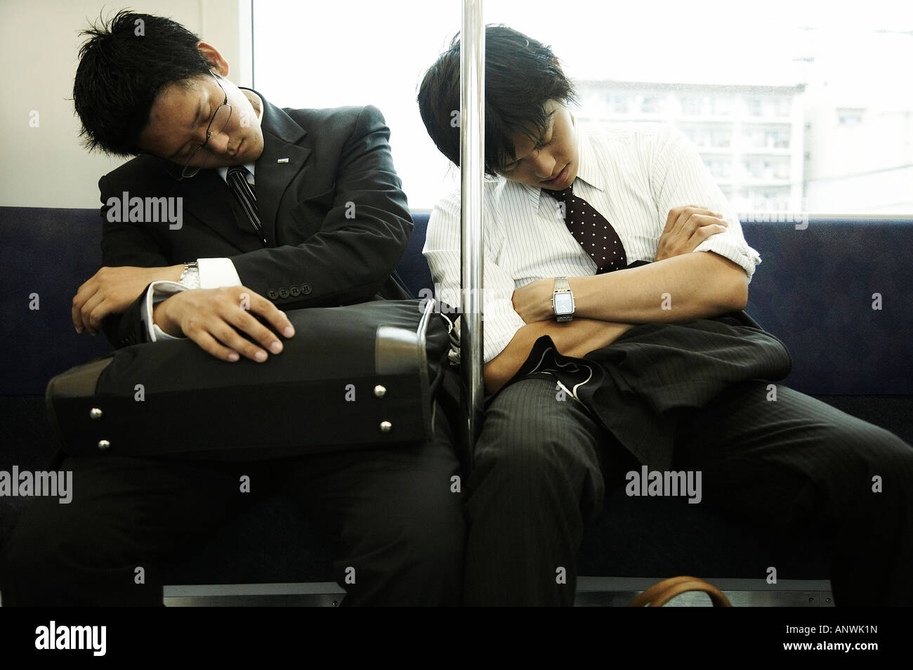 Sleeping Train Japan Stock Photos & Sleeping Train Japan Stock Images ...