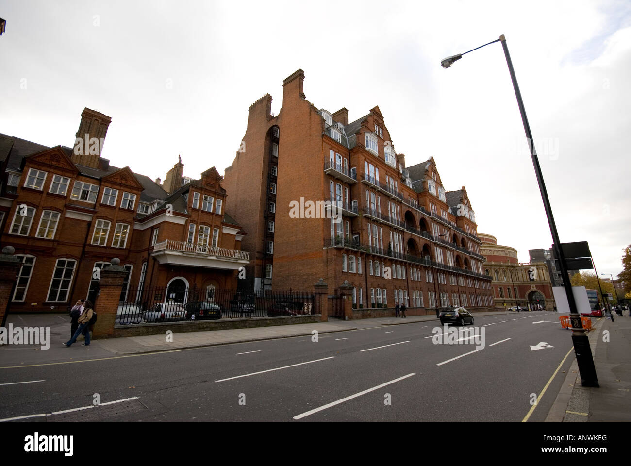 Geological palace hi-res stock photography and images - Alamy