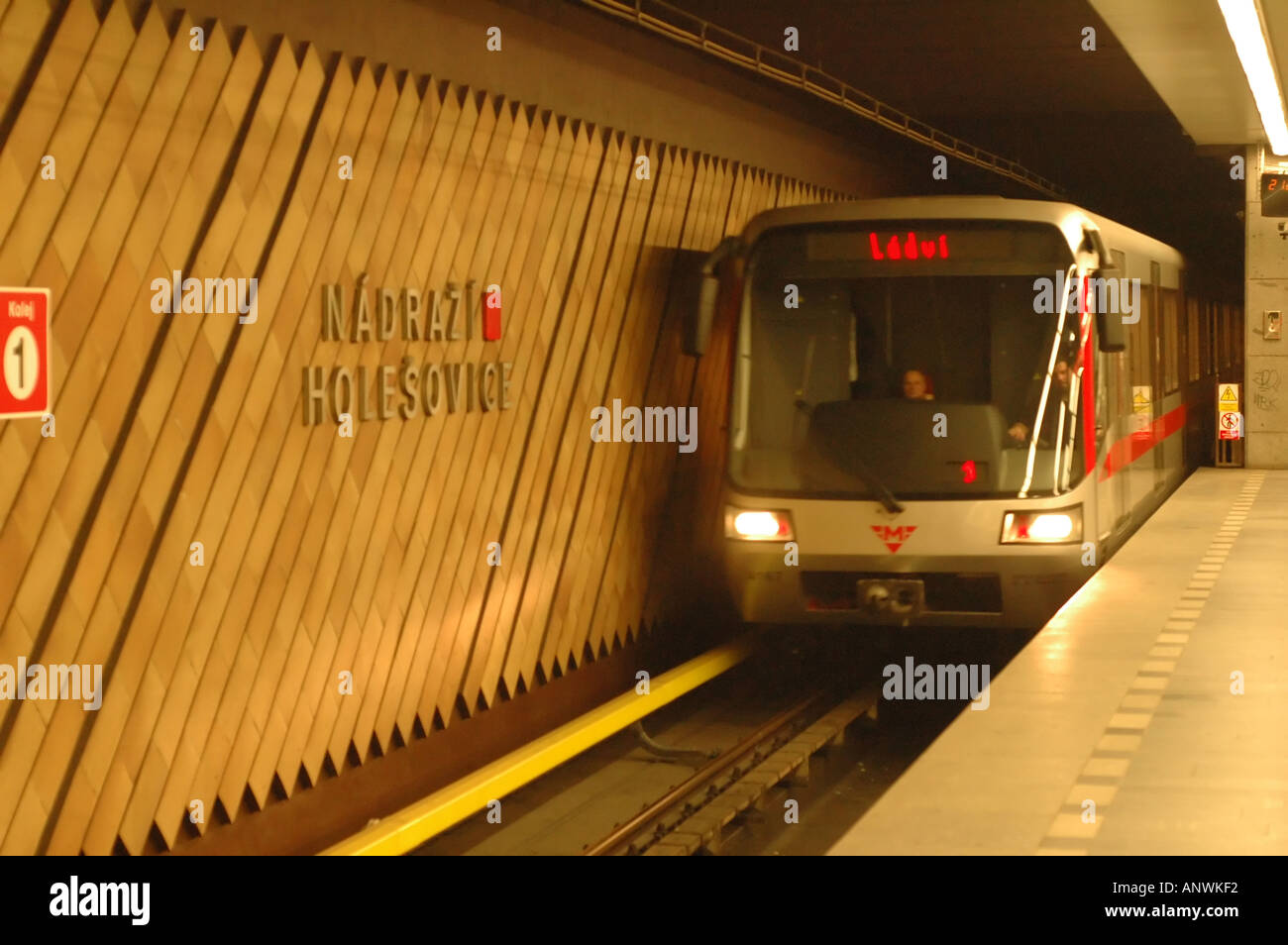 Incoming subway hi-res stock photography and images - Alamy