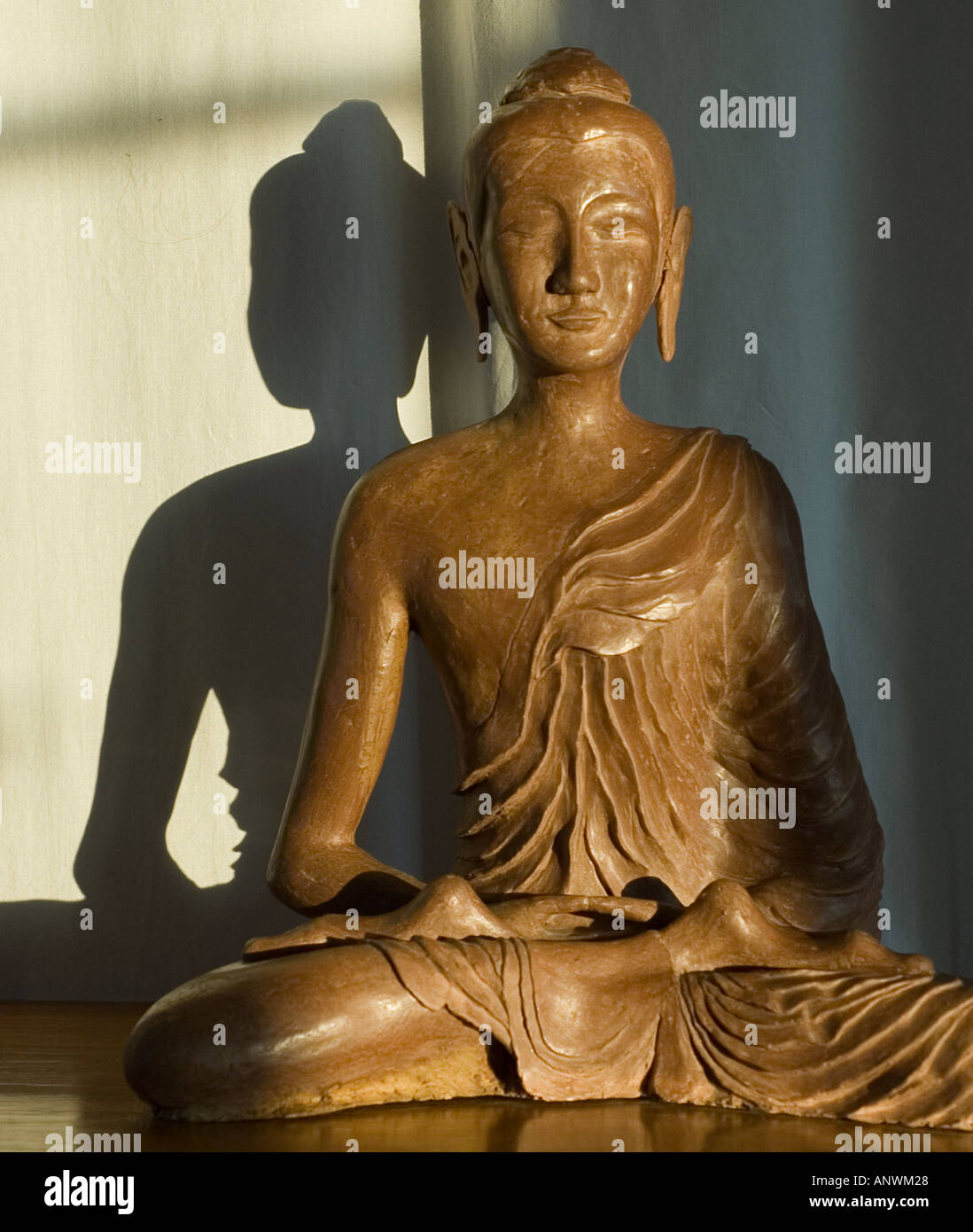 Clay buddhas hi-res stock photography and images - Alamy