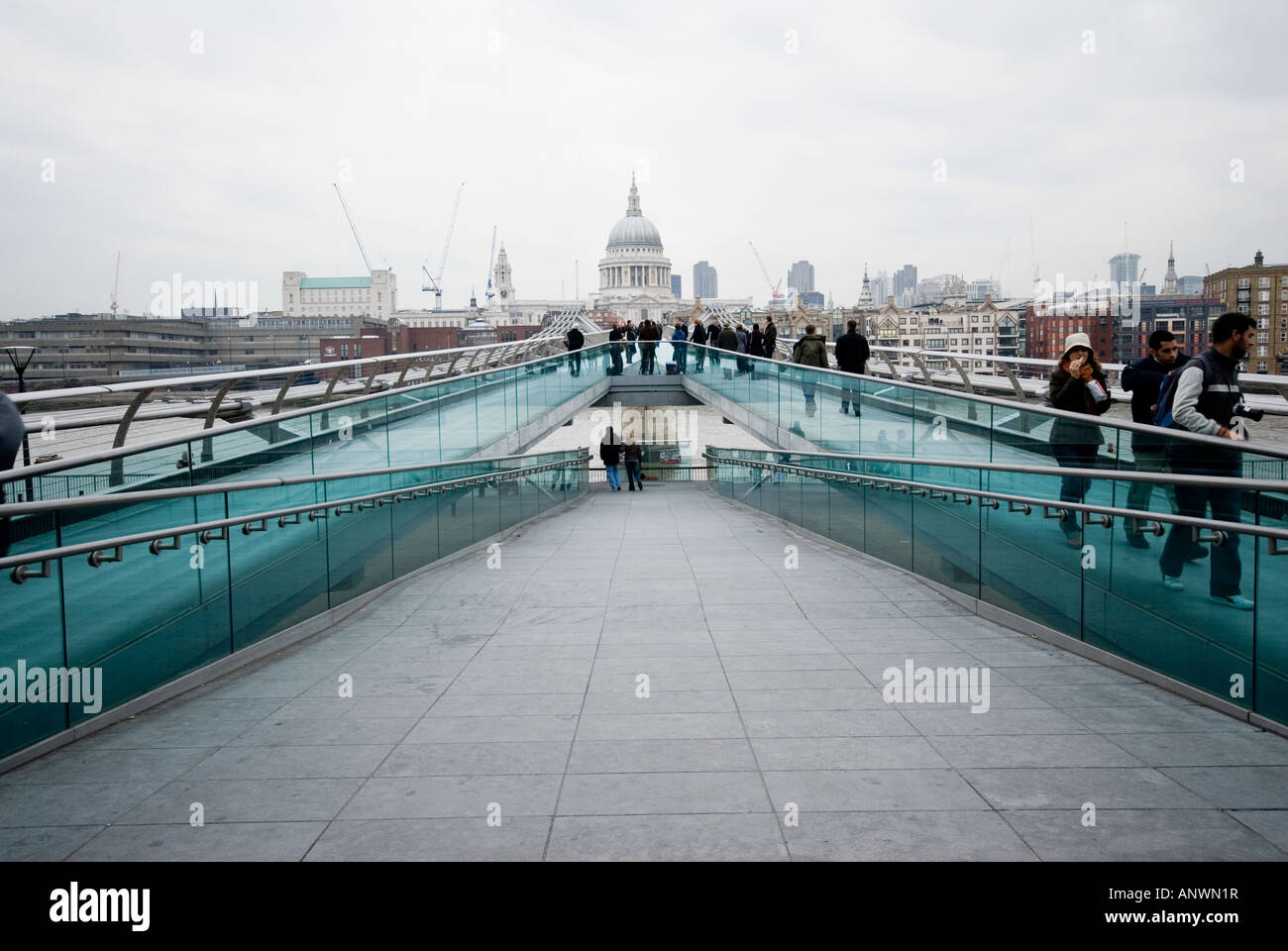 millenium bridge wide angle and st paul cathedral london Stock Photo ...