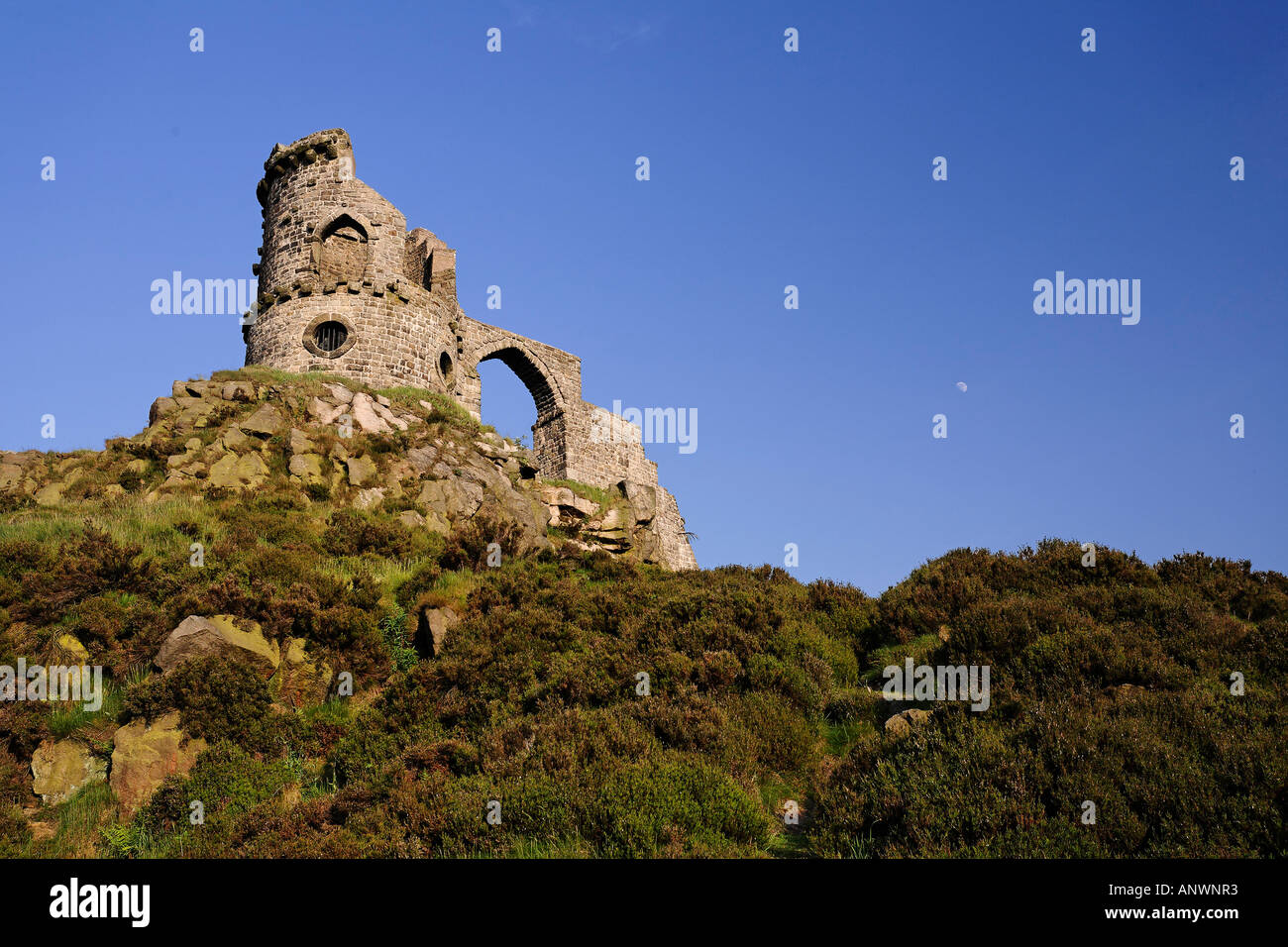 Mow Cop Castle in Cheshire, England Stock Photo - Alamy