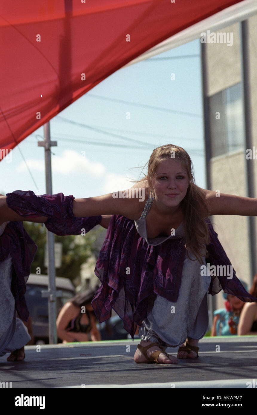Belly dancer teen hi-res stock photography and images - Alamy