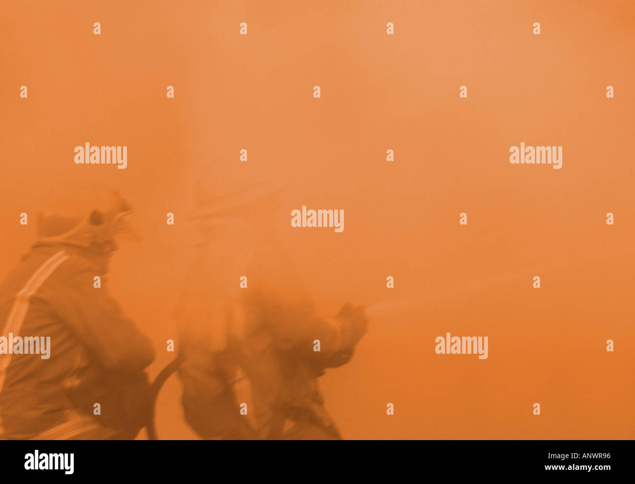 Fighting fire hi-res stock photography and images - Alamy