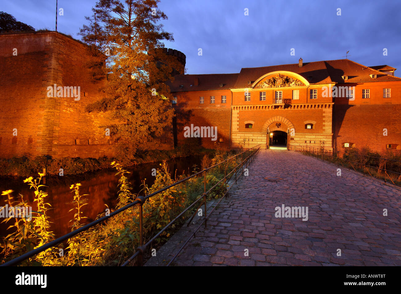 Die Zitadelle Spandau gilt als eine der bedeutendsten und ...