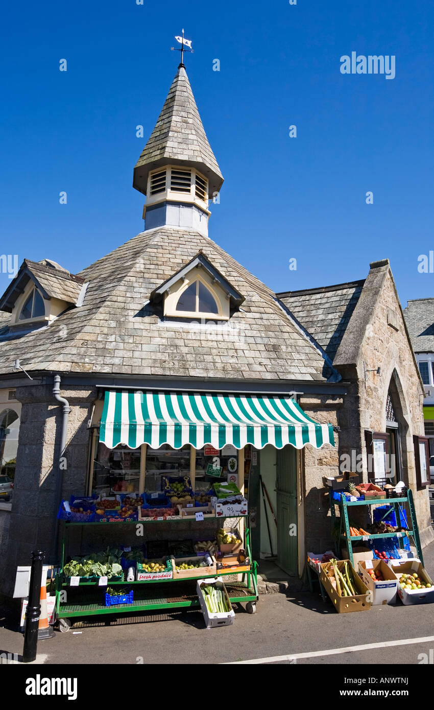 English small market towns village villages hi-res stock photography ...