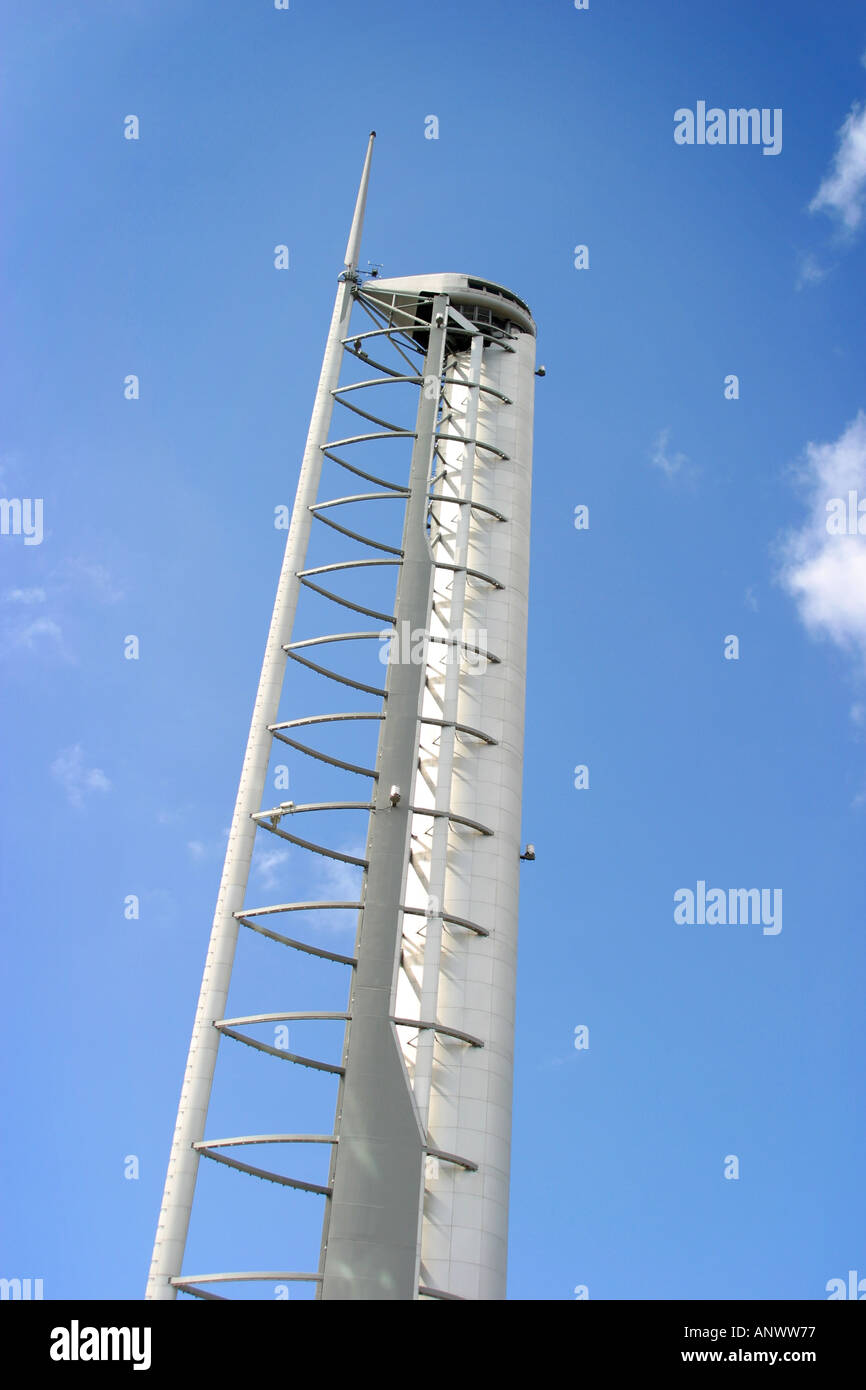 Glasgow Science Centre revolving observation tower Stock Photo - Alamy