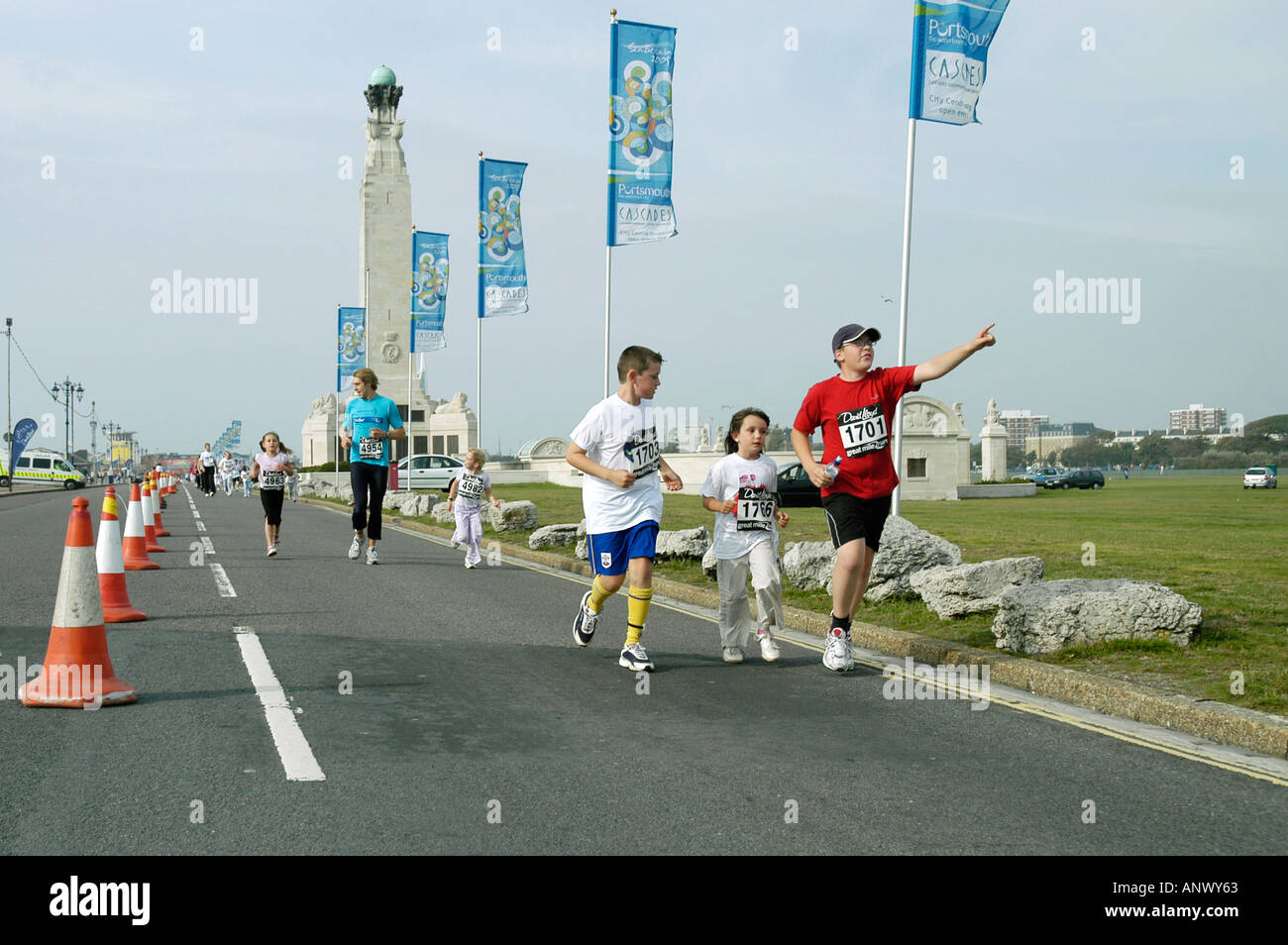 david lloyd great mile fun run at Southsea Stock Photo - Alamy