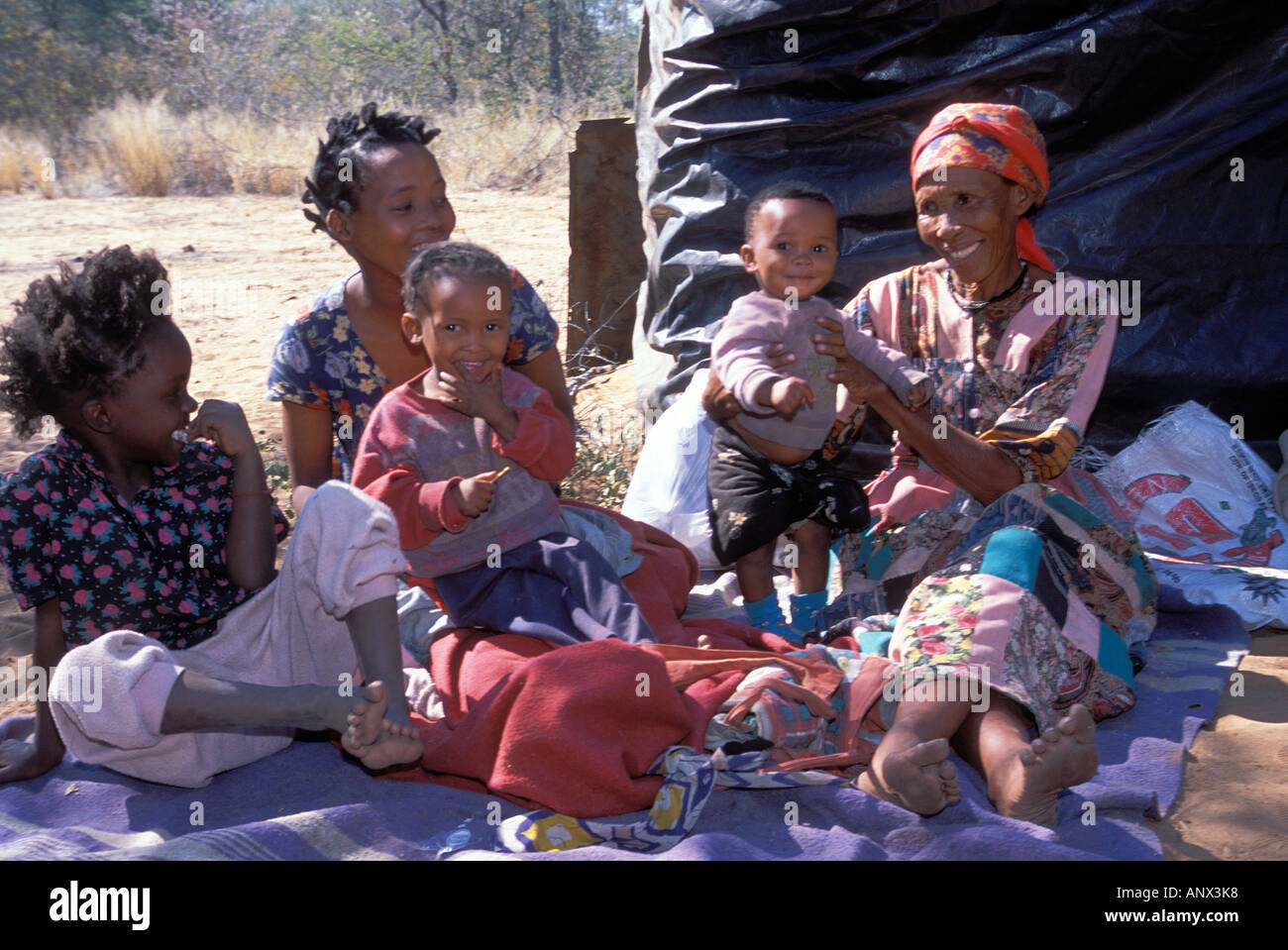Bushman africa family hi-res stock photography and images - Alamy