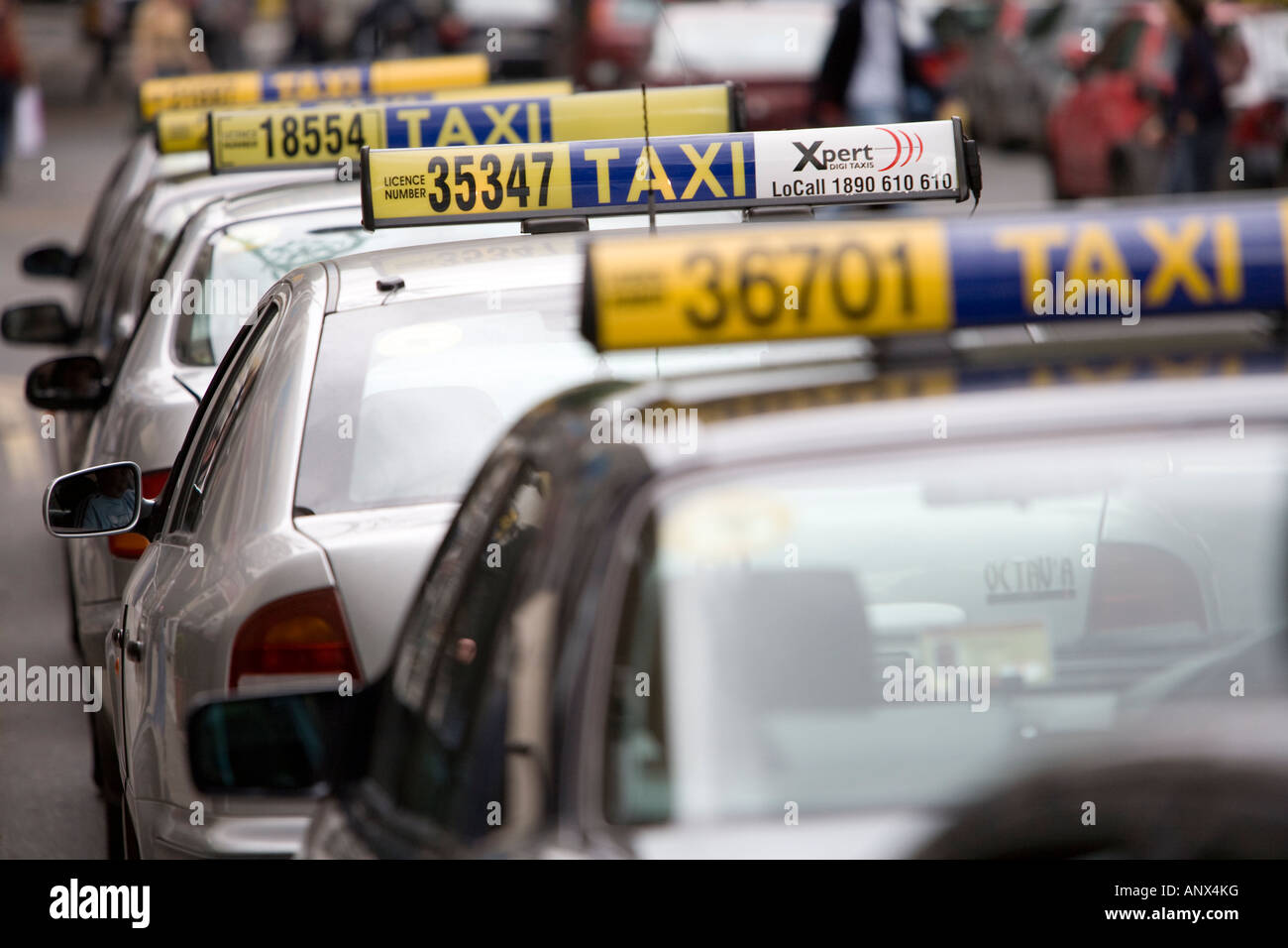 Dublin taxis hi-res stock photography and images - Alamy