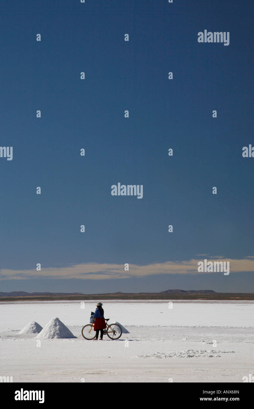 Woman biking uyuni salt flats hi-res stock photography and images - Alamy