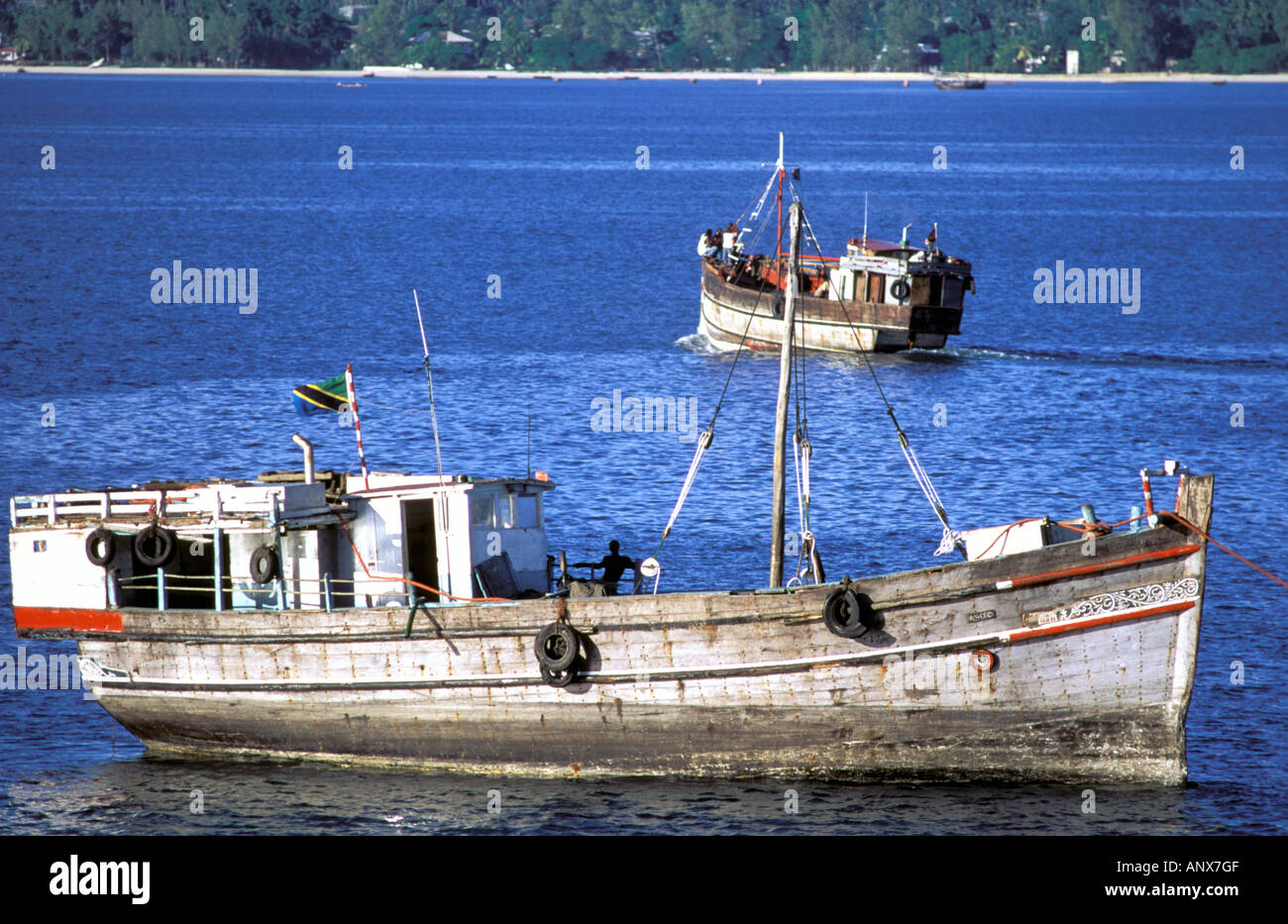 Tanzania flag boat hi-res stock photography and images - Alamy