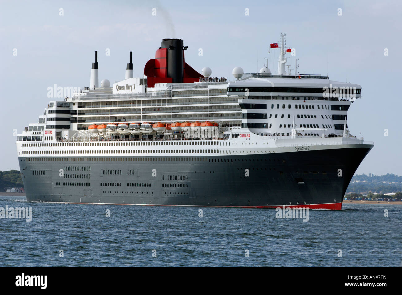Stern queen mary cunard liner hi-res stock photography and images - Alamy