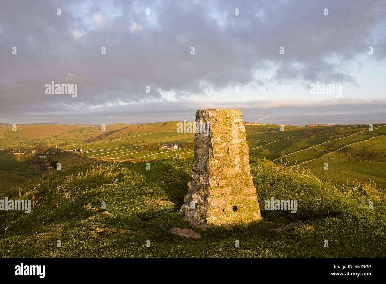 High wheeldon hi-res stock photography and images - Alamy