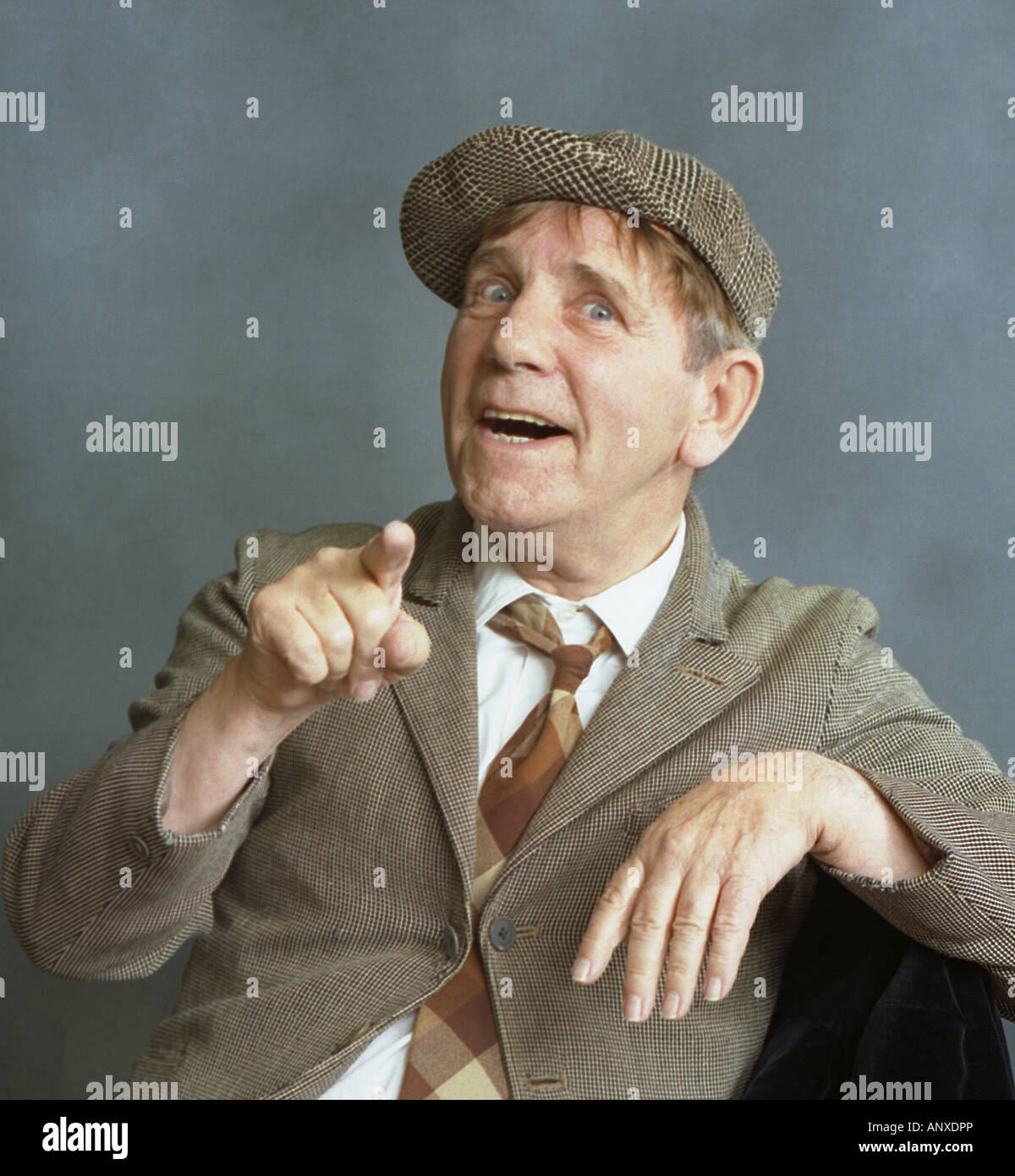 Norman Wisdom Comedian Stock Photos & Norman Wisdom Comedian Stock ...
