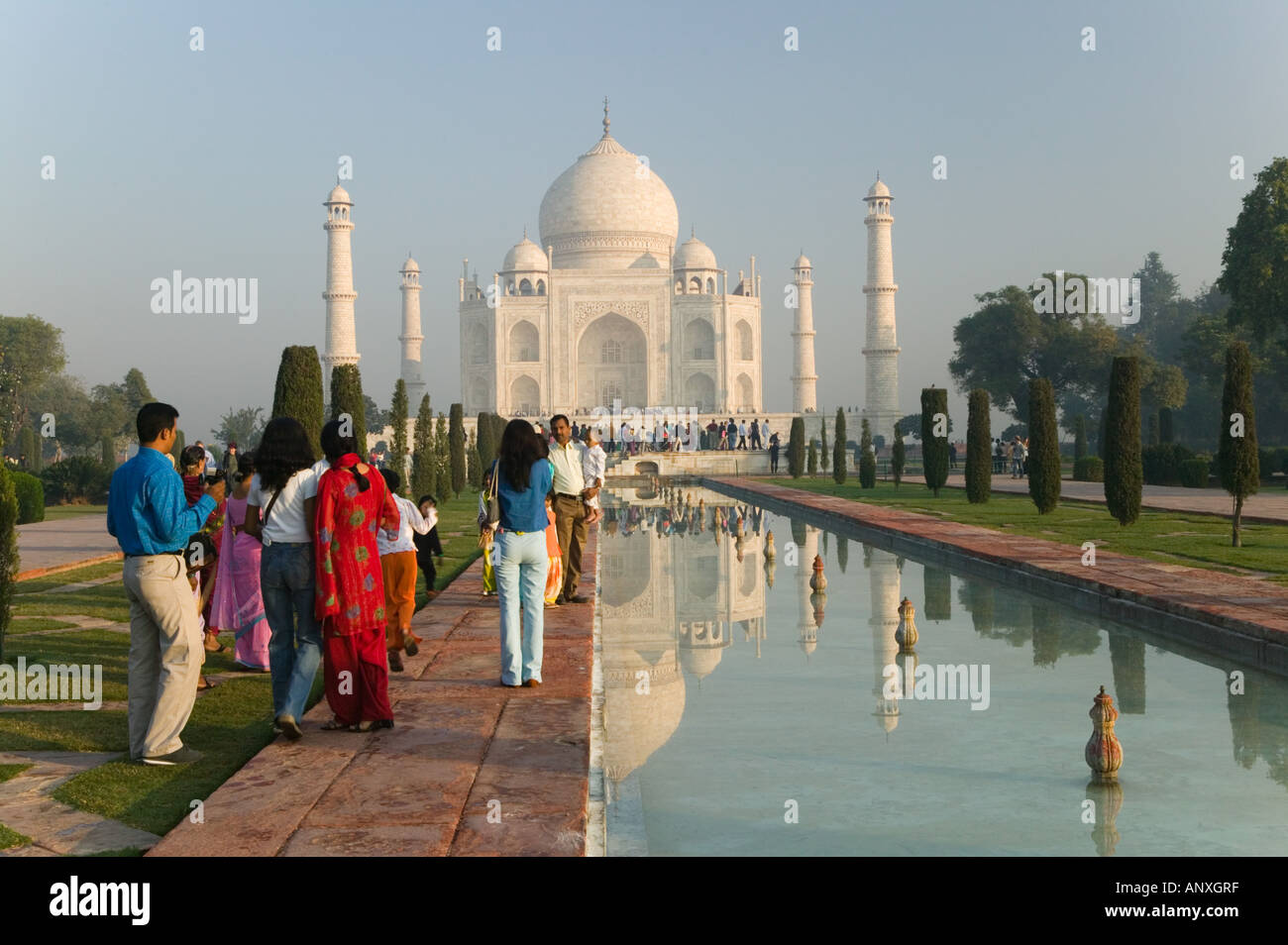 Morning visitors to taj mahal hi-res stock photography and images - Alamy