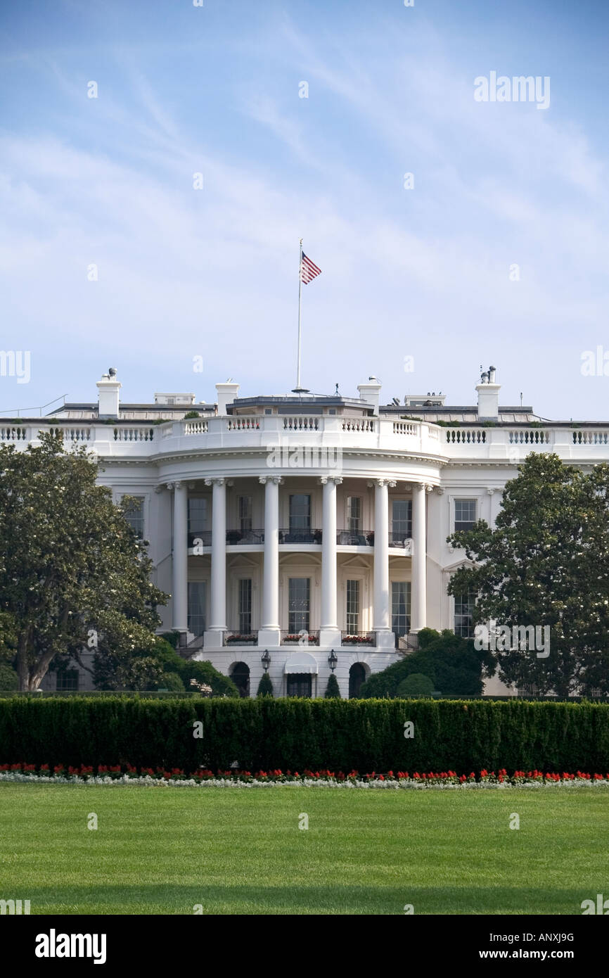 The white house building hi-res stock photography and images - Alamy