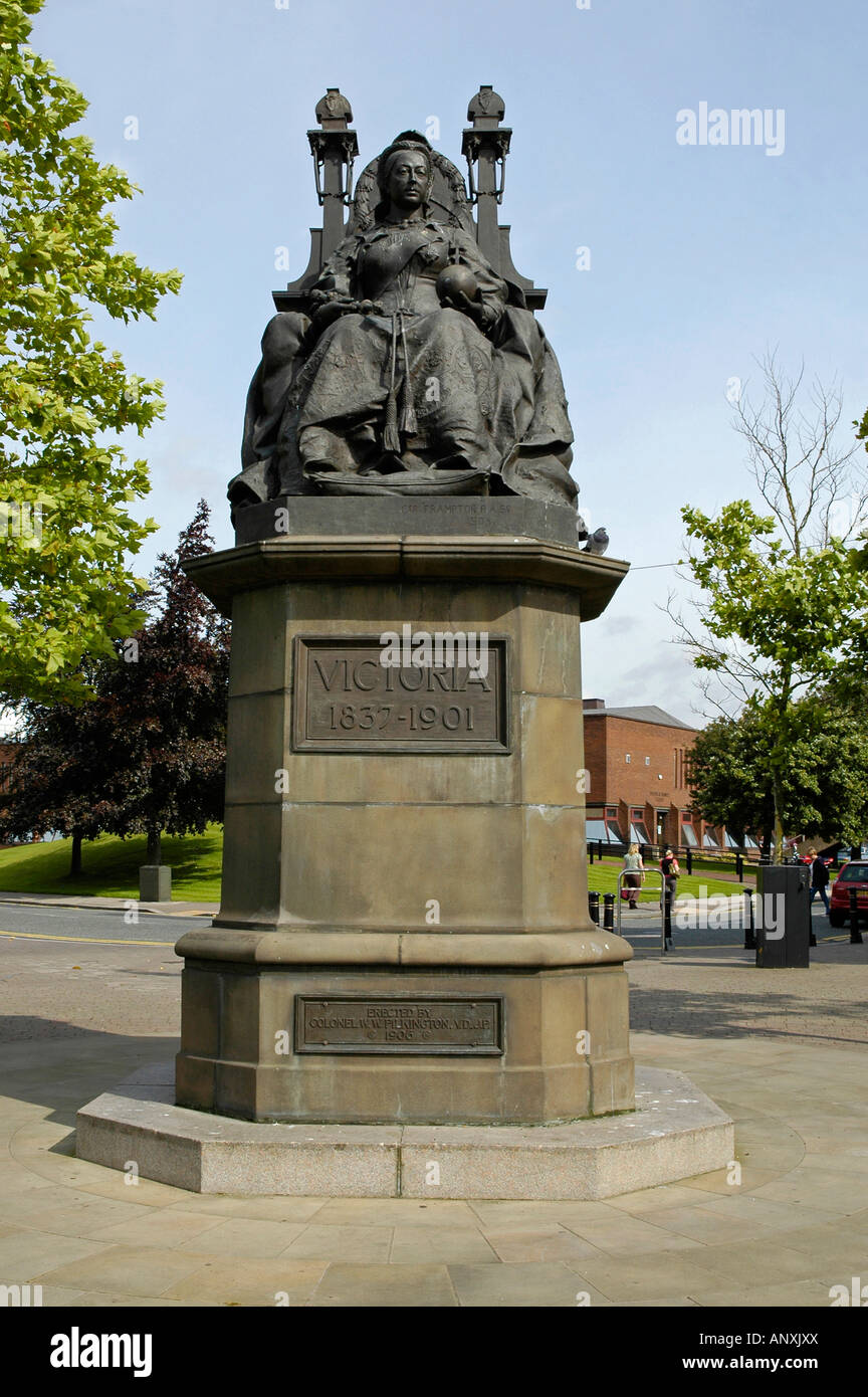 Queen st helen's hi-res stock photography and images - Alamy