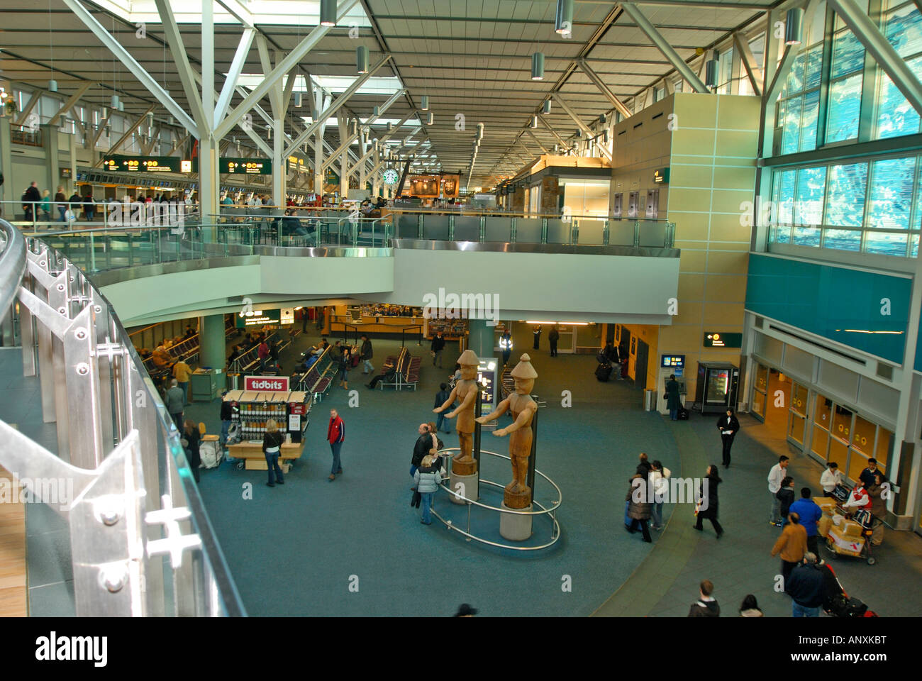 Vancouver airport art hi-res stock photography and images - Alamy