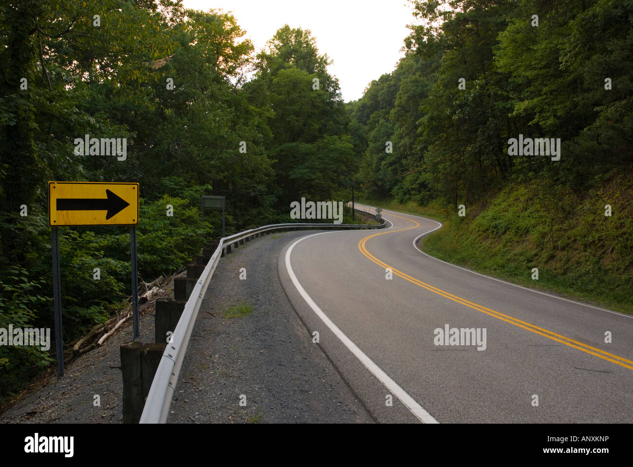 Chicane road sign hi-res stock photography and images - Alamy
