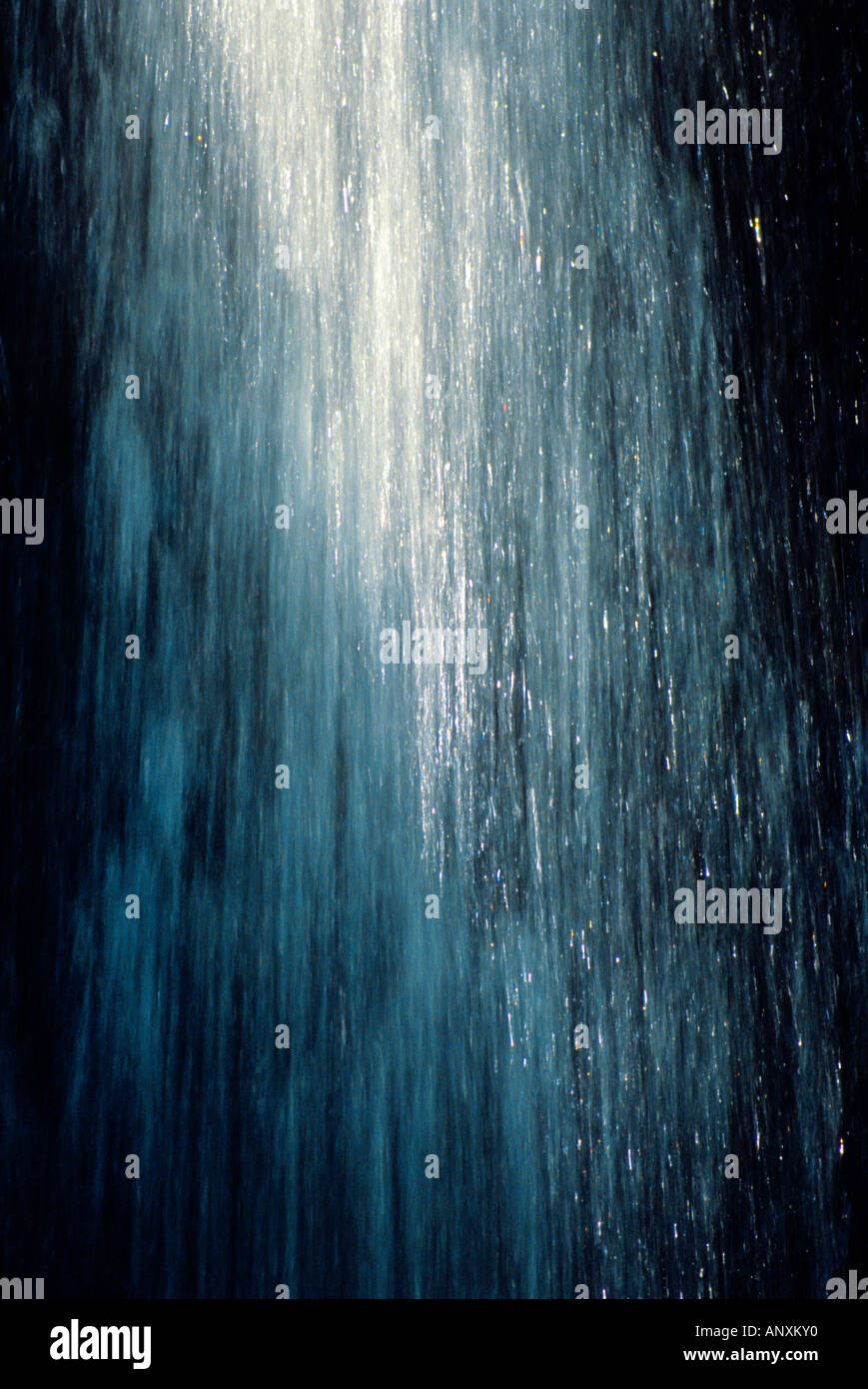 Spouting rock waterfall hi-res stock photography and images - Alamy