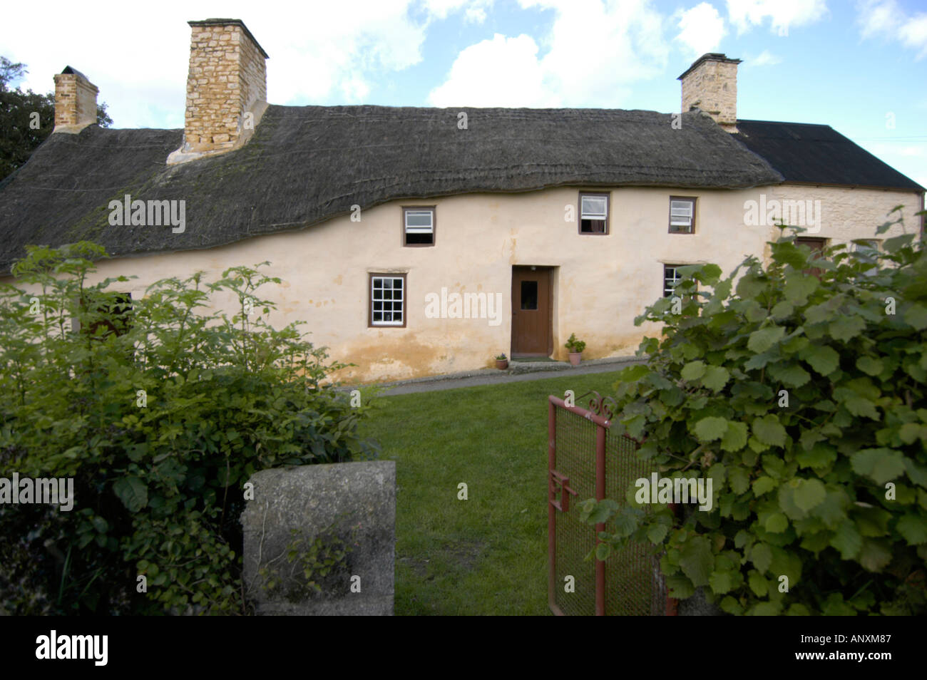 Old Welsh Farmhouse Aberdeunant Taliaris Llandeilo Carmarthenshire West ...