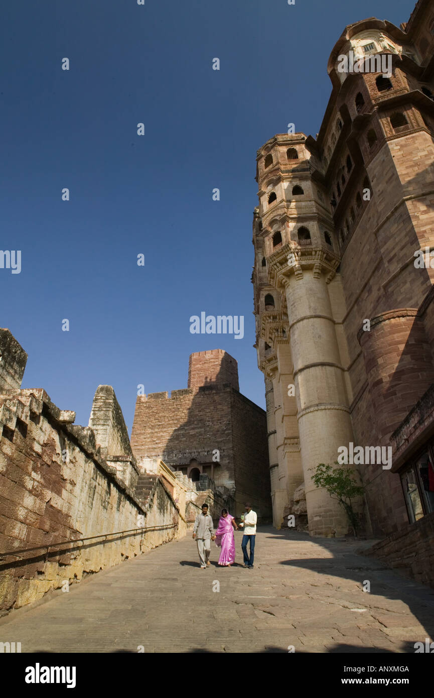 Fort entrance gate hi-res stock photography and images - Alamy