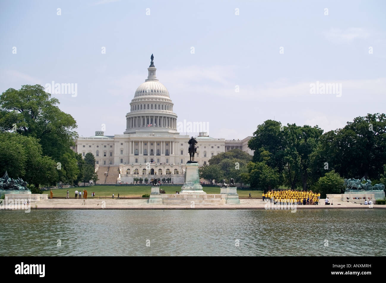U s capitol capitol reflecting pool hi-res stock photography and images ...