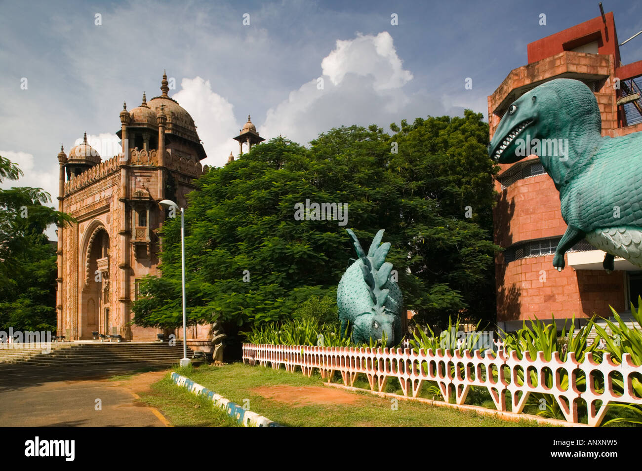 INDIA, Tamil Nadu, Chennai: Government Museum, Exterior and Children's ...