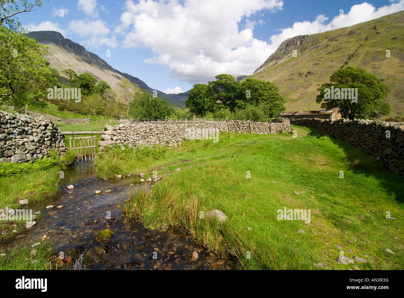 meandering river through the wasdale valley Stock Photo - Alamy