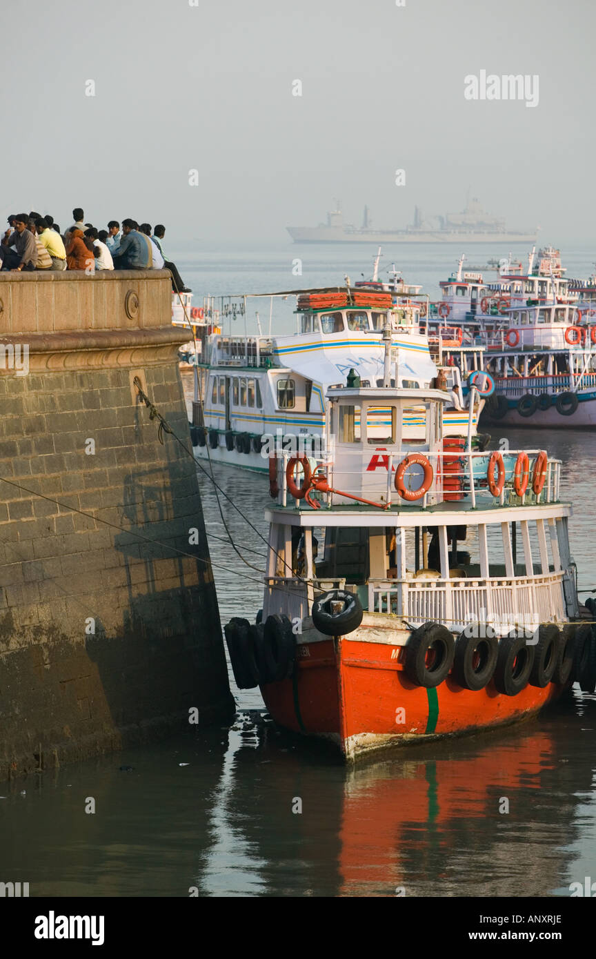 INDIA, Mumbai (Bombay): Harbor Ferries / Gateway of India (Late ...