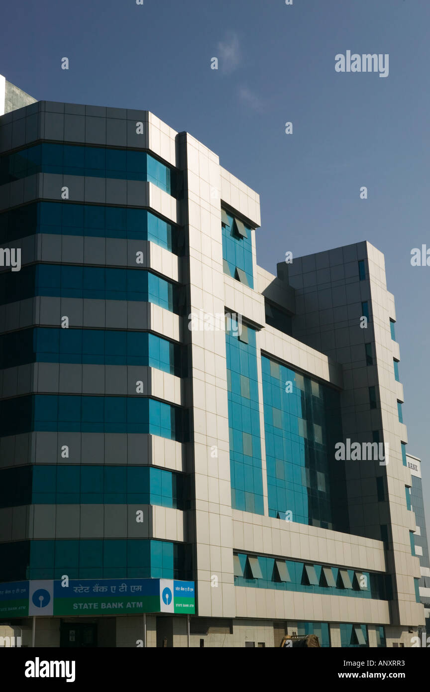 INDIA, Mumbai (Bombay): Bandra Kurla Office Complex, State Bank ...