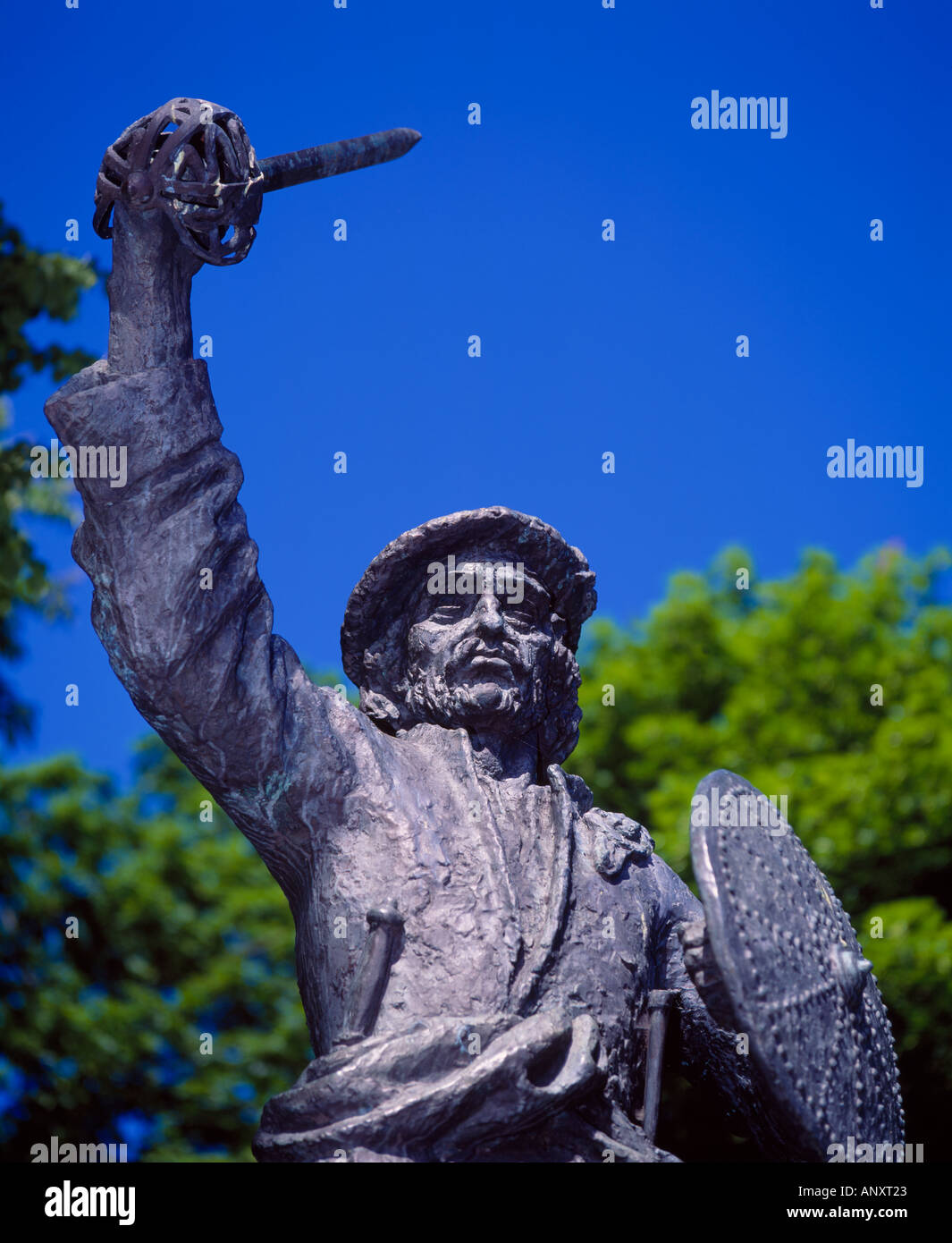 Statue of Rob Roy MacGregor, Stirling, Scotland, UK Stock Photo - Alamy