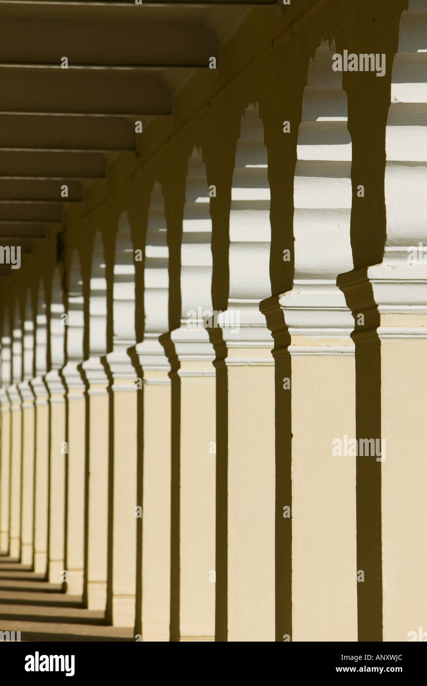 INDIA, Karnataka, Mysore : Majaraja's Palace (b. 1912, Henry Irwin ...