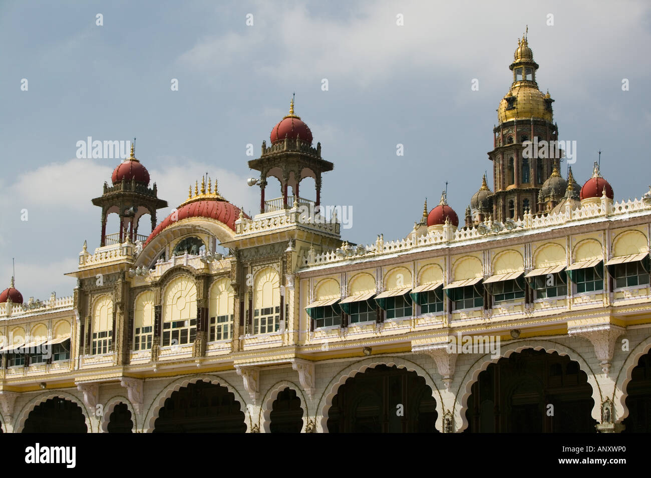 INDIA, Karnataka, Mysore : Maharaja's Palace, (b.1912, English ...