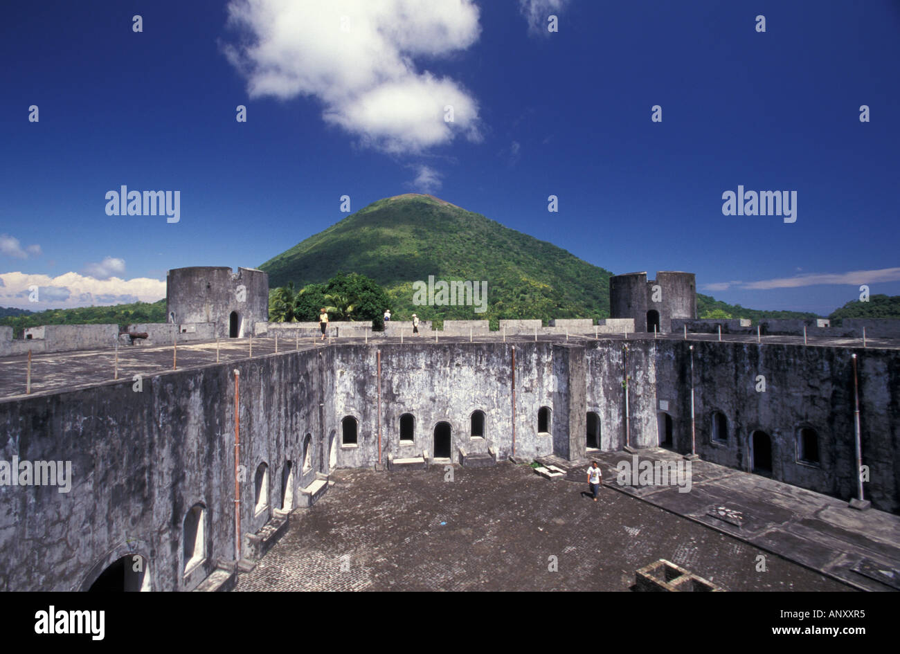 Banda island fort hi-res stock photography and images - Alamy