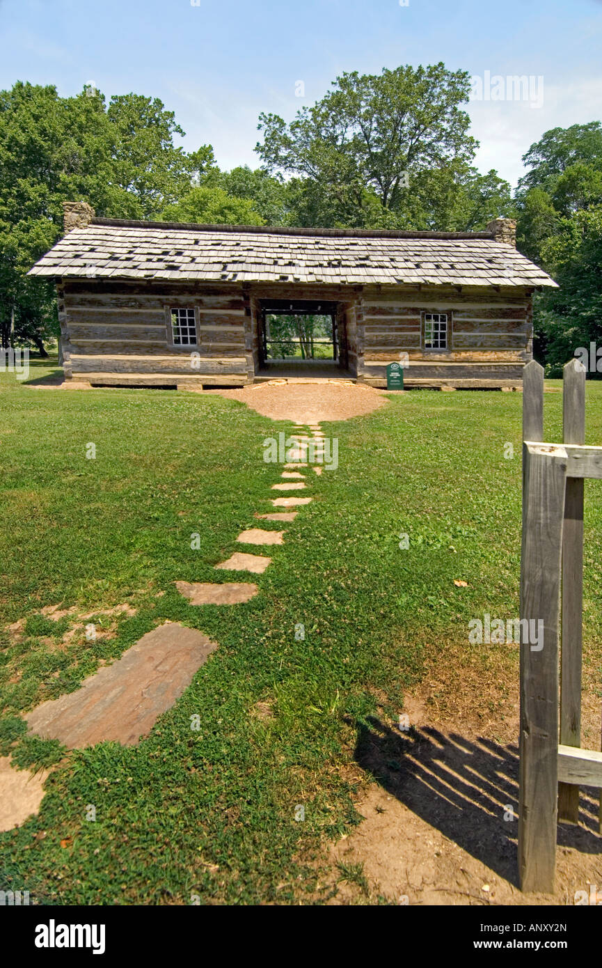 1776 Double Log Cabin in New Harmony Indiana Stock Photo - Alamy