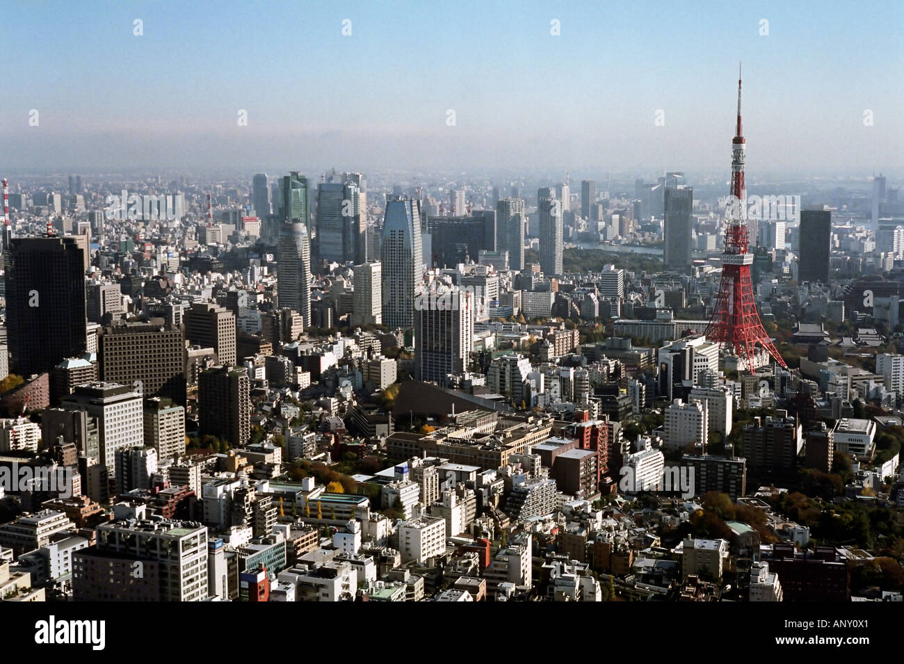 View of Tokyo with the 333 meters high Tokyo Tower the world's tallest ...