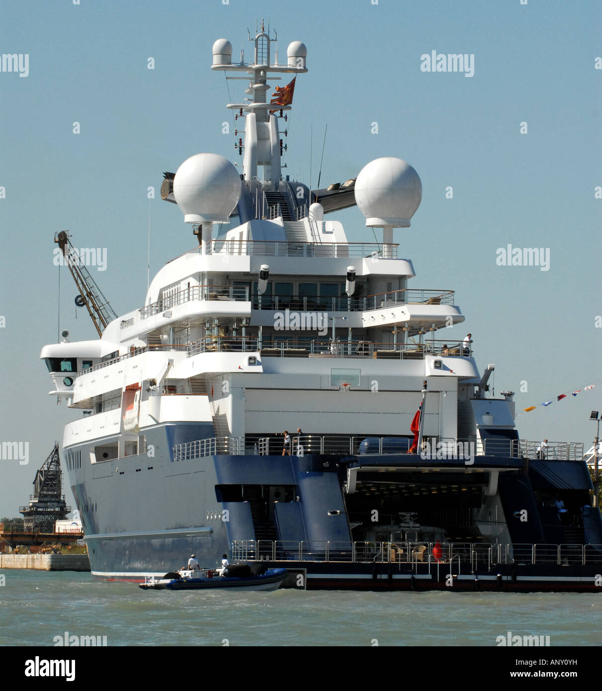 Yacht Octopus Stock Photo - Alamy