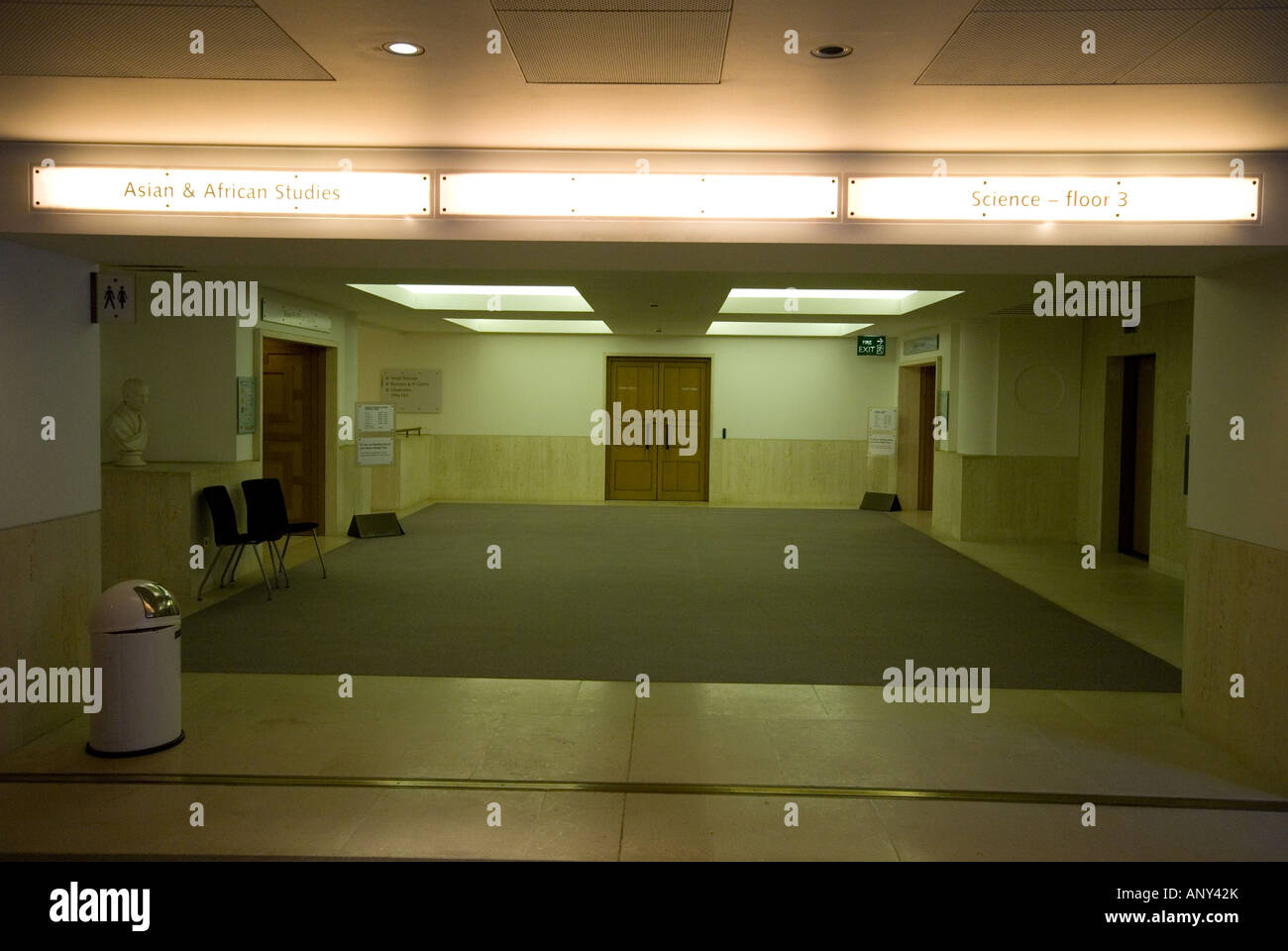 British Library inside London Stock Photo - Alamy