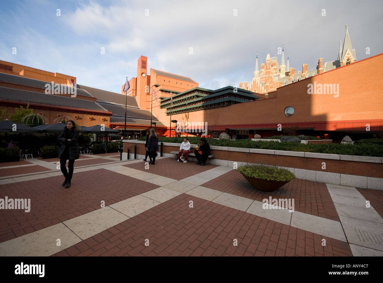 Marylebone library hi-res stock photography and images - Alamy