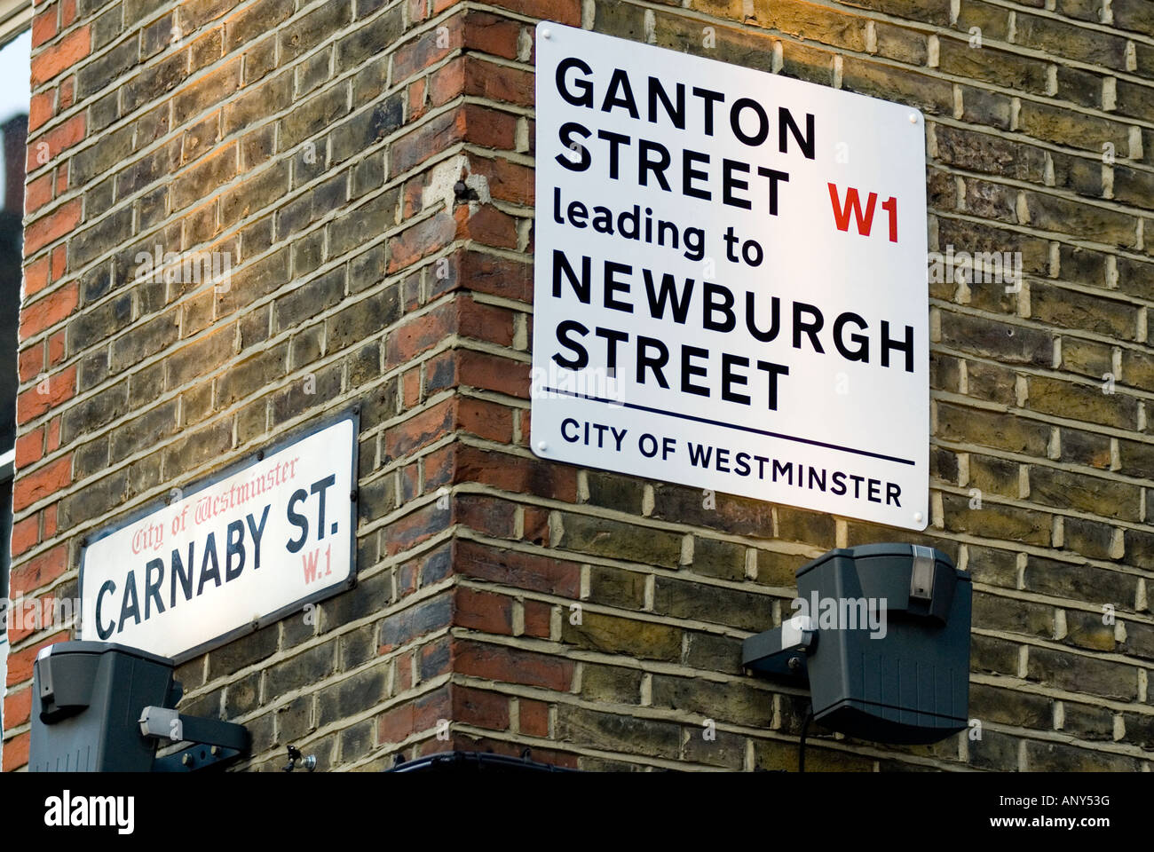 Carnaby st hi-res stock photography and images - Alamy