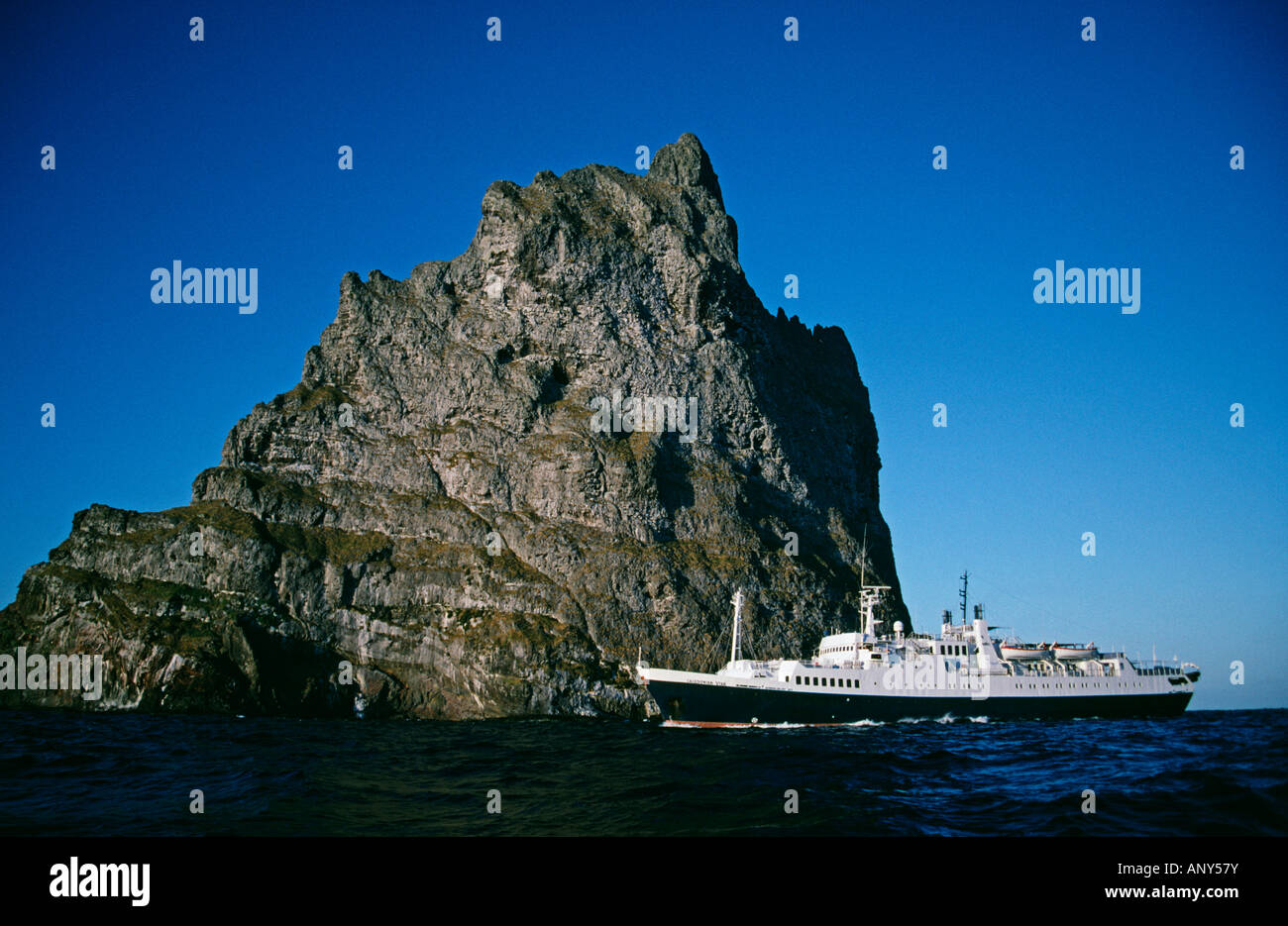 Balls Pyramid Lord Howe Island Balls Pyramid And Bird Watching | NSW