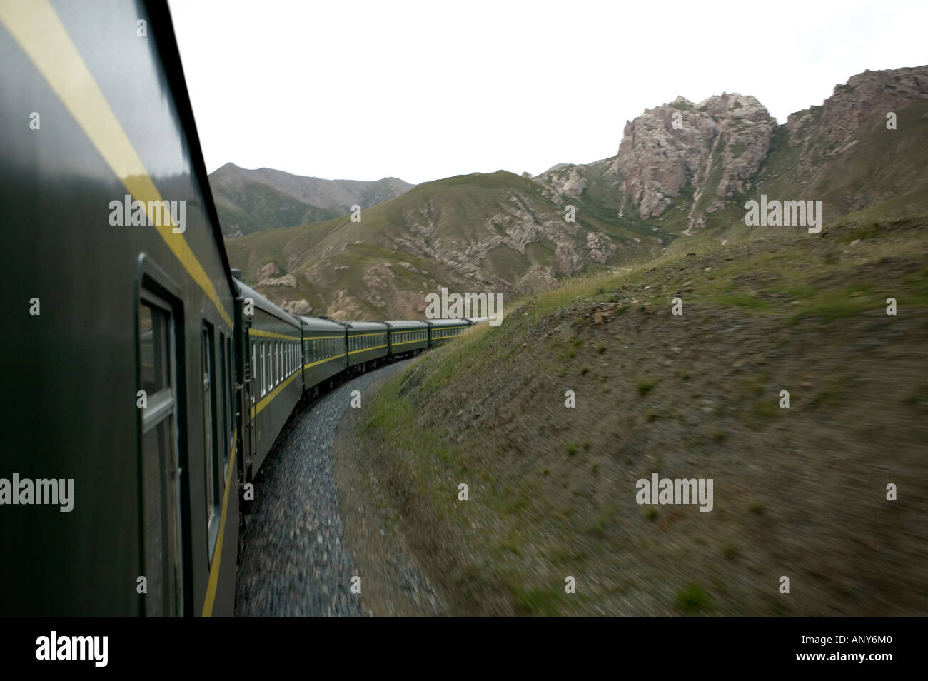 Chinese train hi-res stock photography and images - Alamy