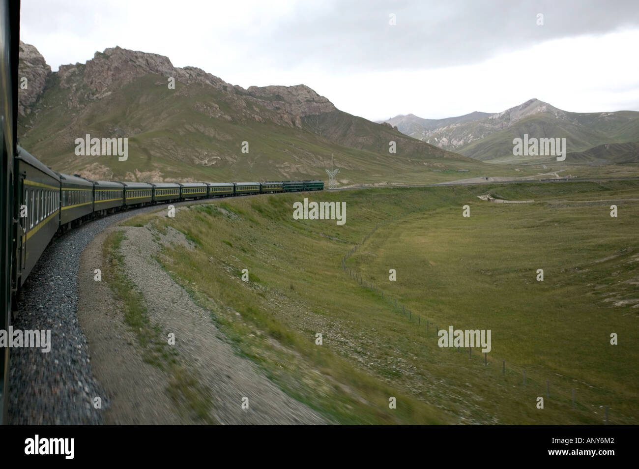 The Shangri La Express train making its way through China towards Lhasa ...