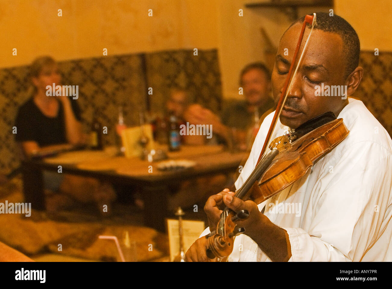 Taarab hi-res stock photography and images - Alamy