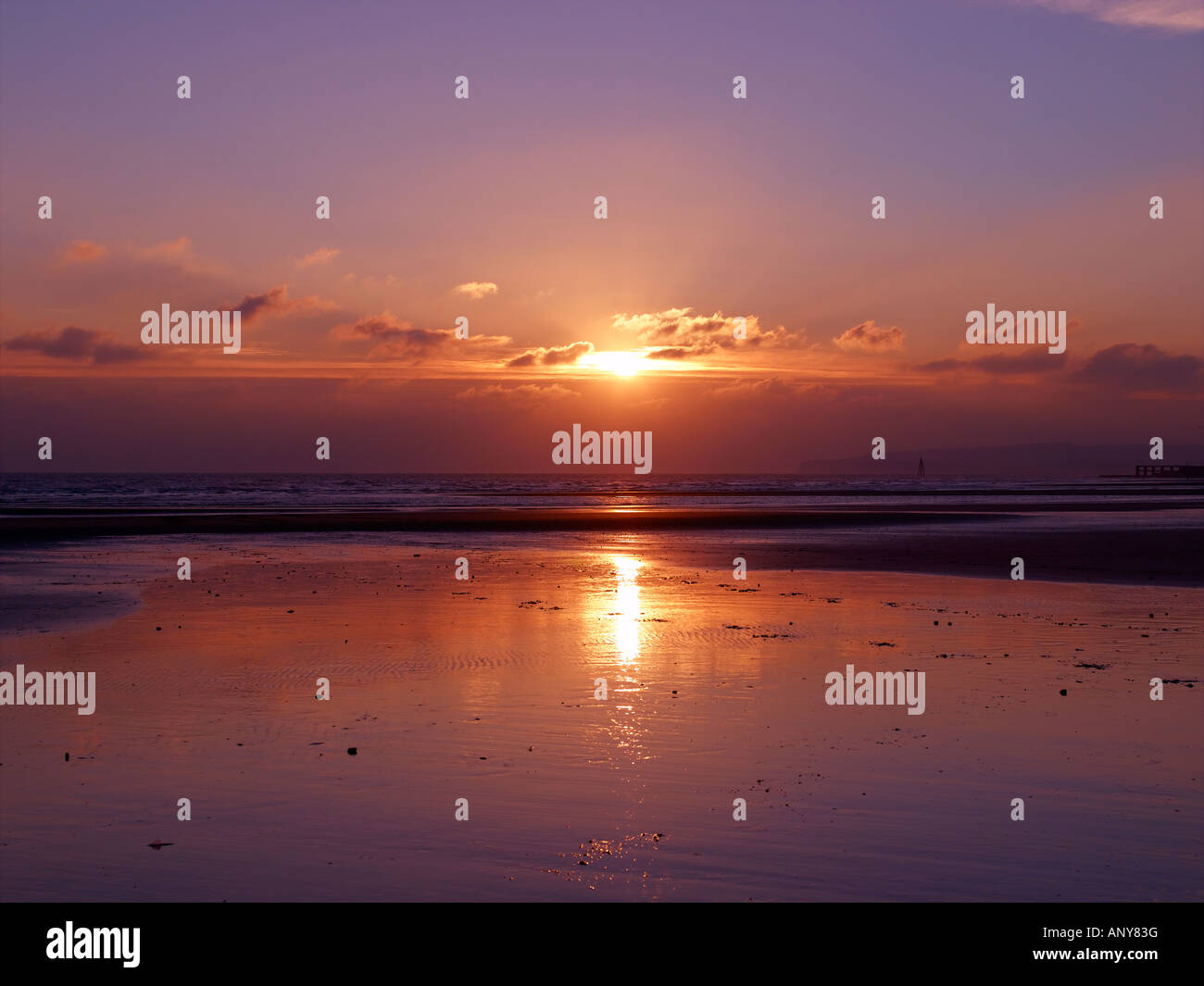 Sunset over Camber Sands Stock Photo - Alamy